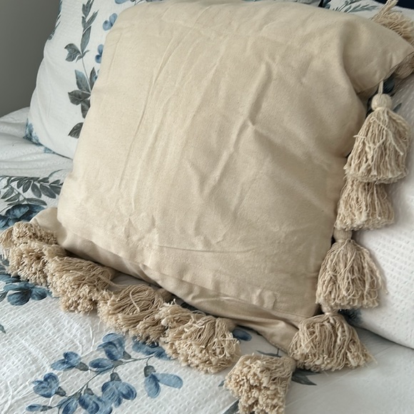 Hobby Lobby | Accents | New Hobby Lobby Merchant 4 2x20 In Pillow Cover ...